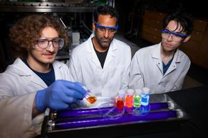 Engineers developing atom-thick material for efficient, ultrafast ...