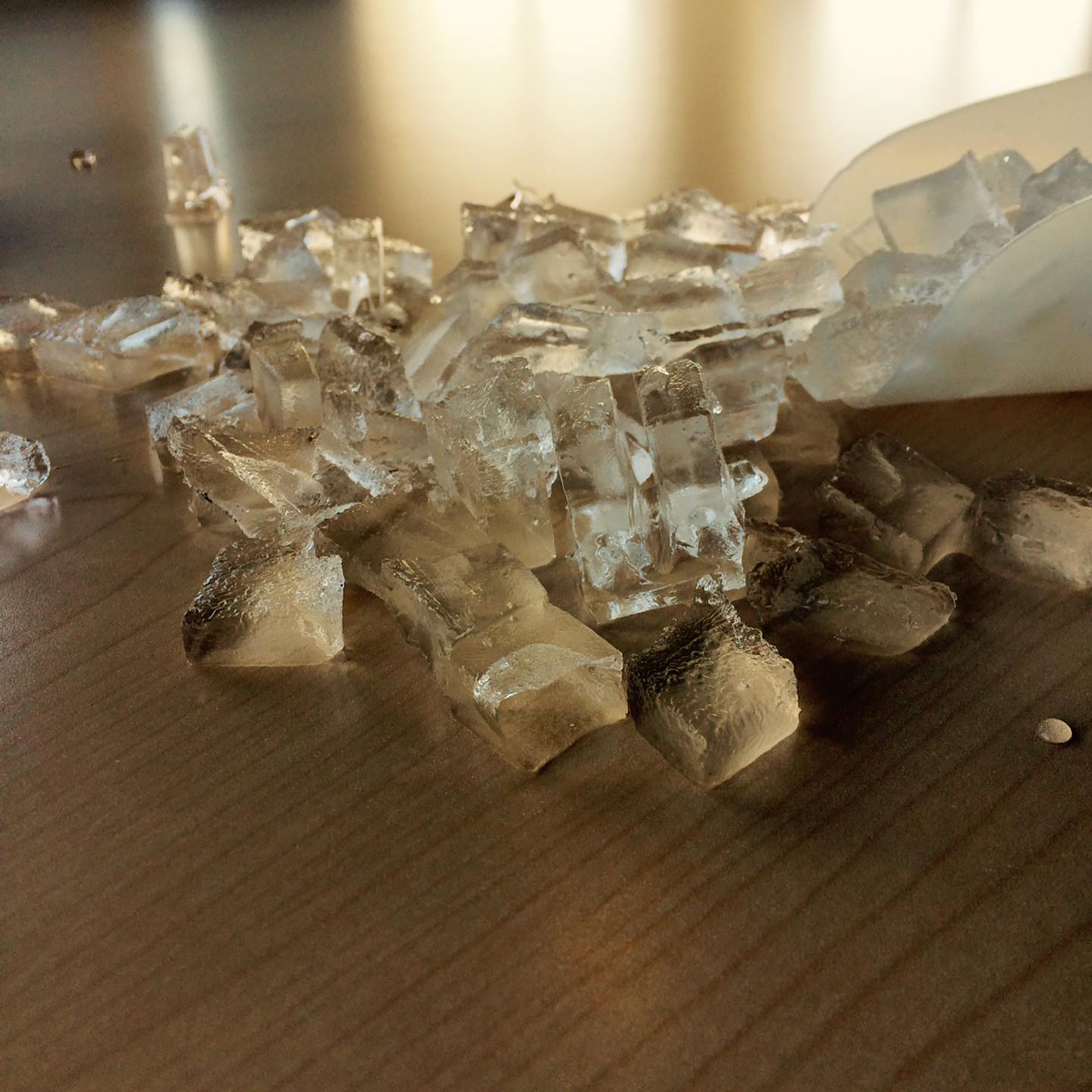 A Closer Look at How Bacteria Make Ice (2 of 2) | EurekAlert!